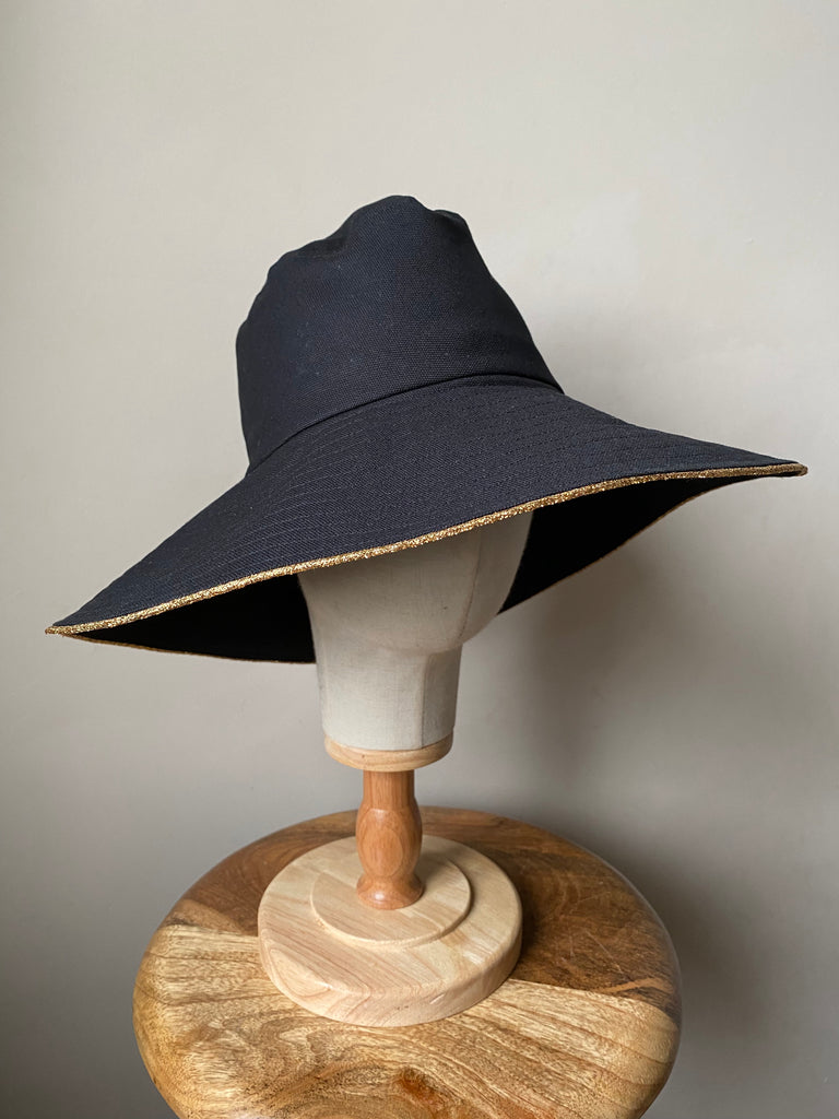 Anna Chocola Barbara Sun hat