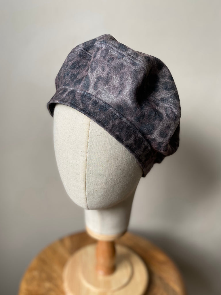 Leopard Print Beret – Anna Chocola