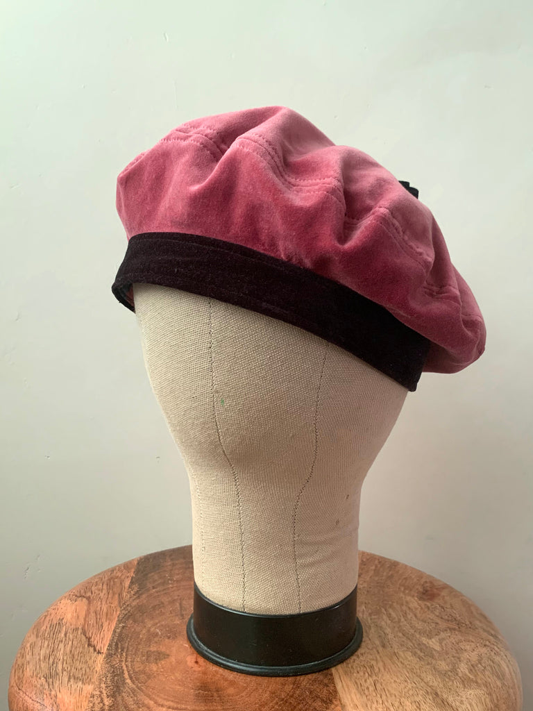 Dusty Pink & Black Beret – Anna Chocola