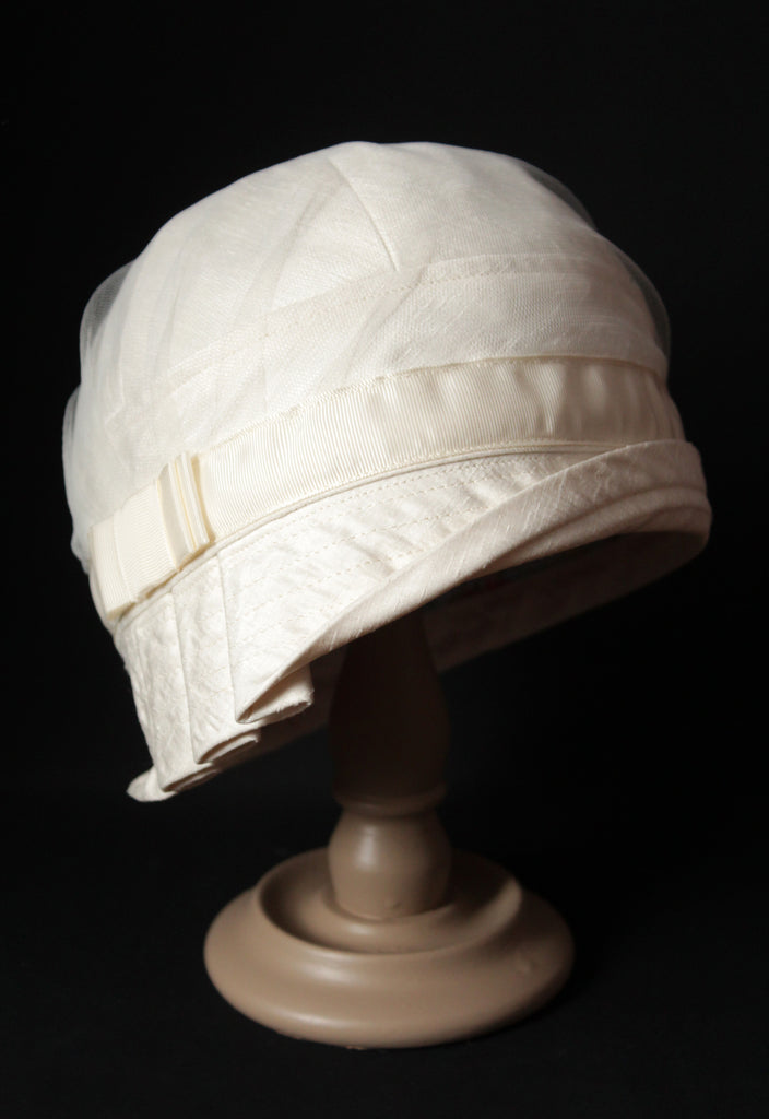 Black Satin "Inès" Cloche with a layer of tulle net, double black bow ...