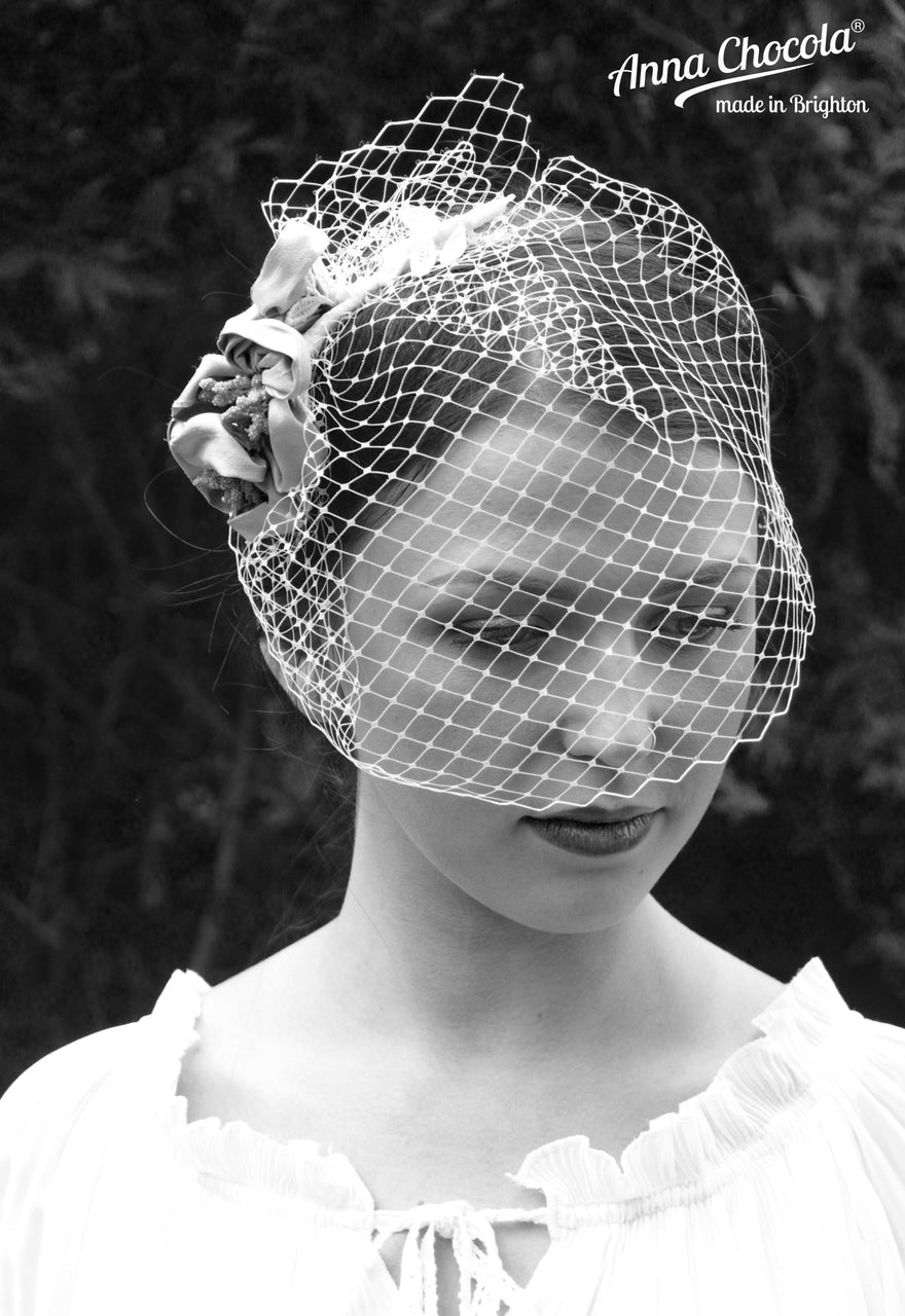 Birdcage Veil with Silk Handmade Flowers – Anna Chocola